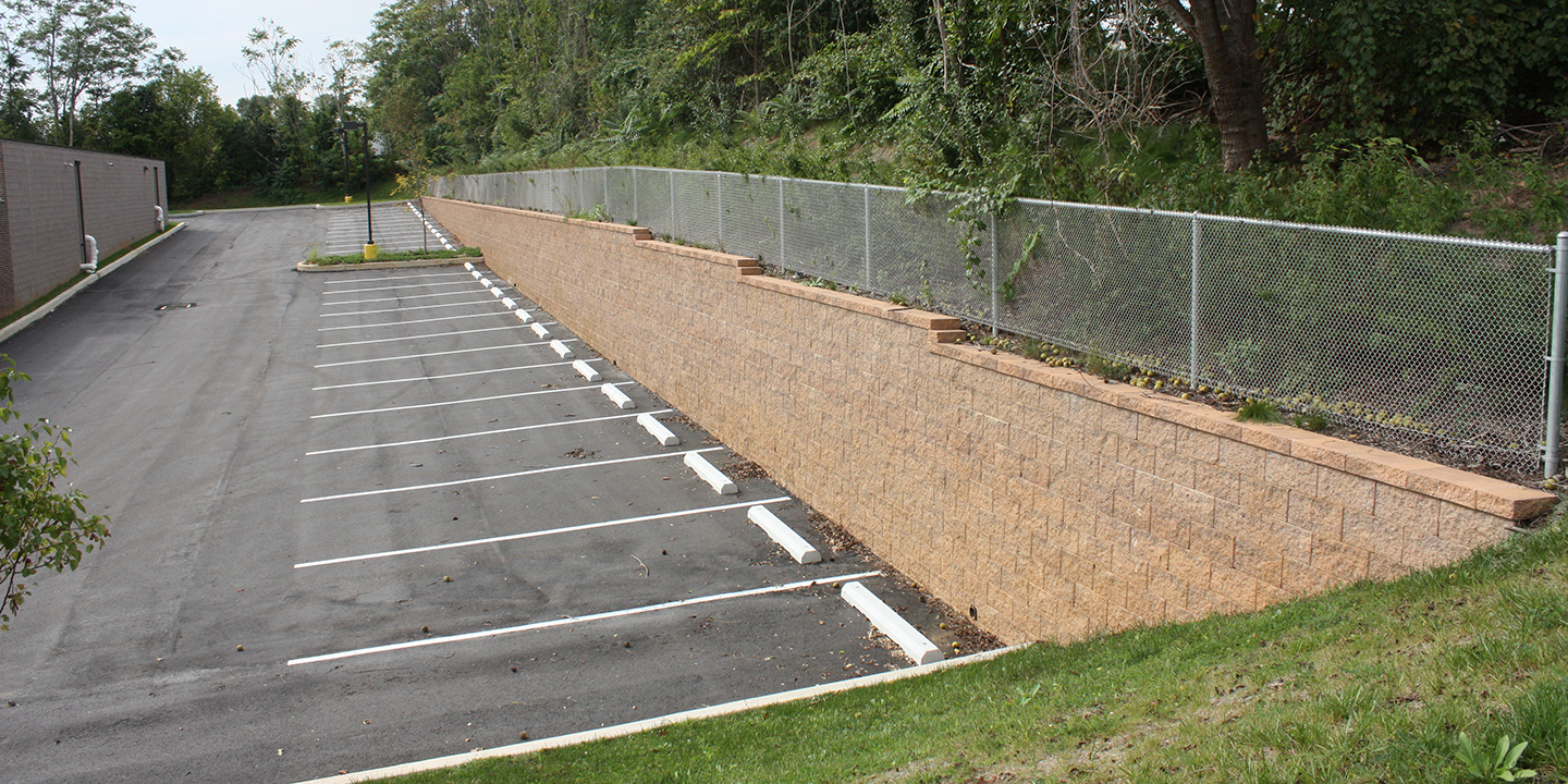 Anchorplex Retaining Wall for Sinocom Development Project