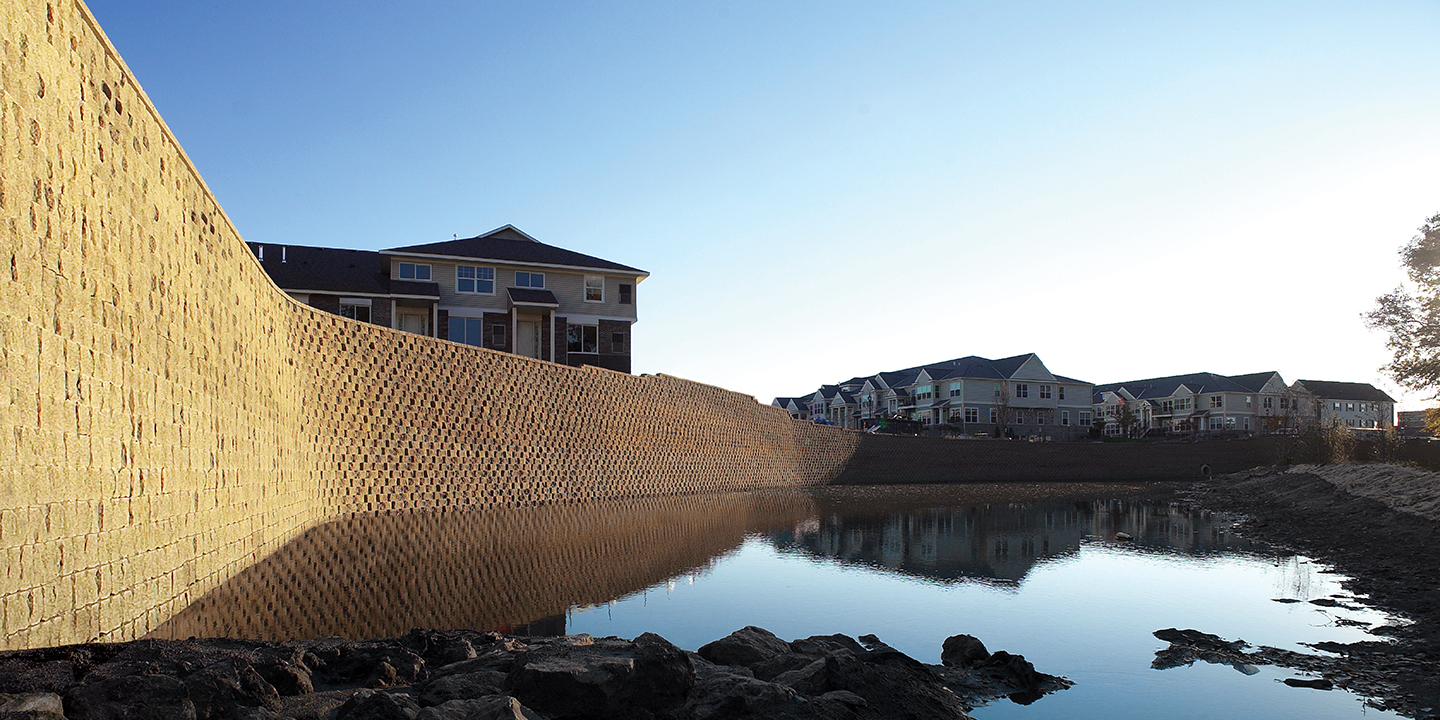 Anchor Highland Stone Retaining Wall System Project